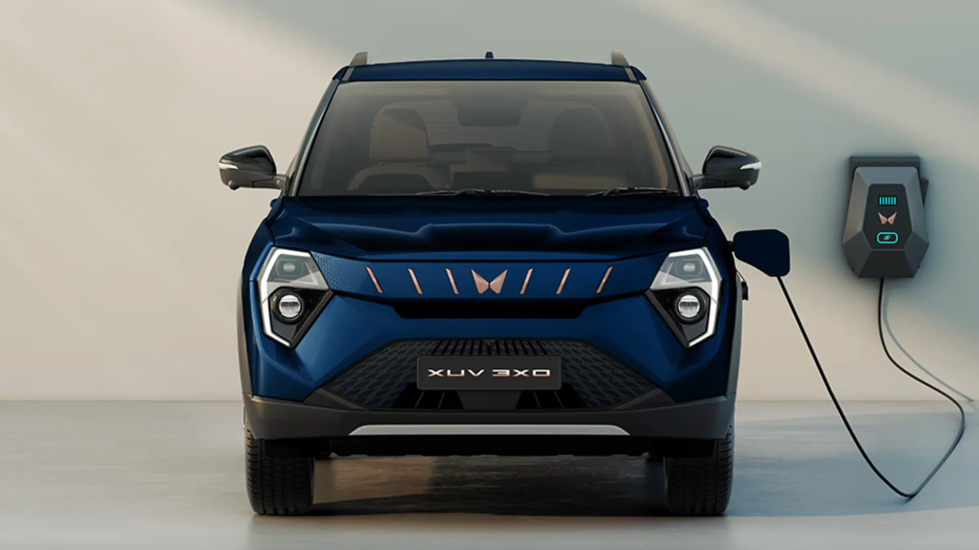 How is Mahindra’s new EV different from XUV400? | EVFY | EVFY